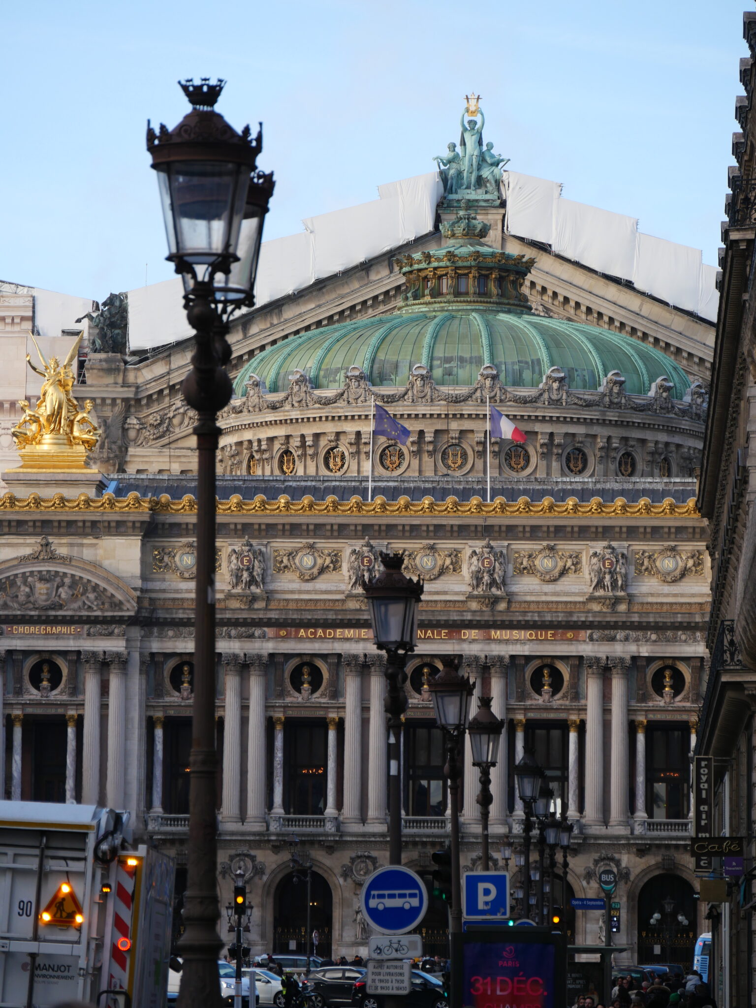 パリの秘密｜オペラ座1000のシルエット - Paris Art Navi